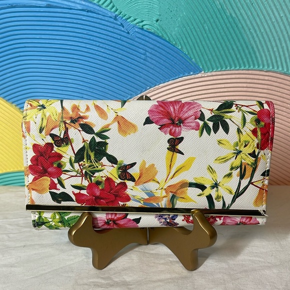 Safe Keeper | Bags | Safe Keeper Wallet With Butterflies Flowers And ...